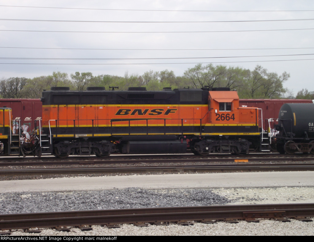 BNSF 2664